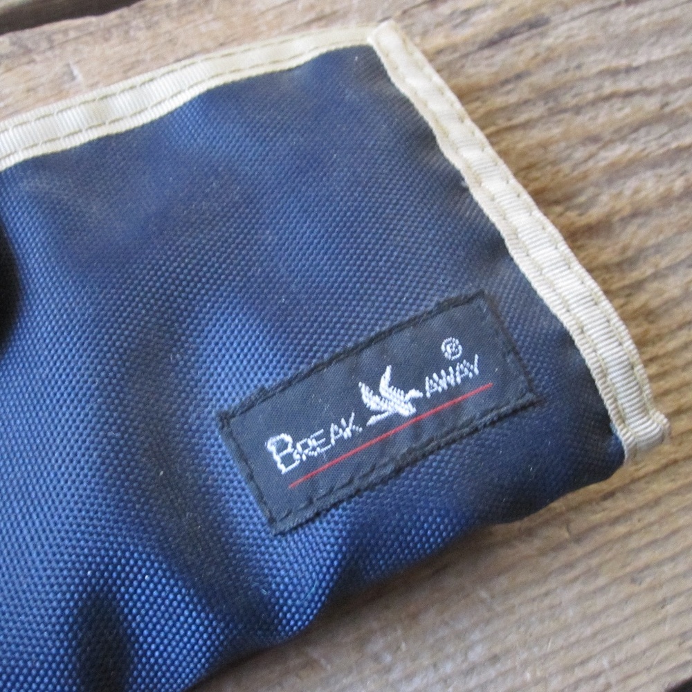 Vtg 80s-90s Nylon Velcro Billfold Wallet - Gem